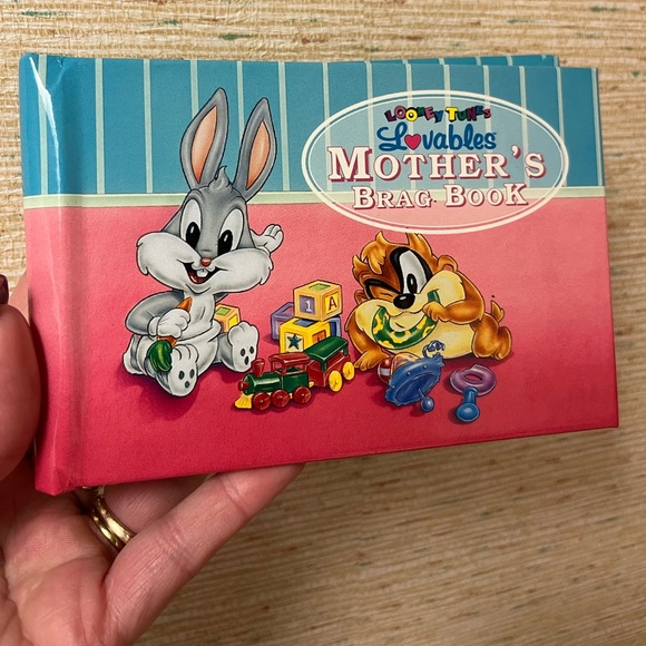 Other | Vintage 1996 Baby Looney Tunes Mothers Brag Book Photo Album ...